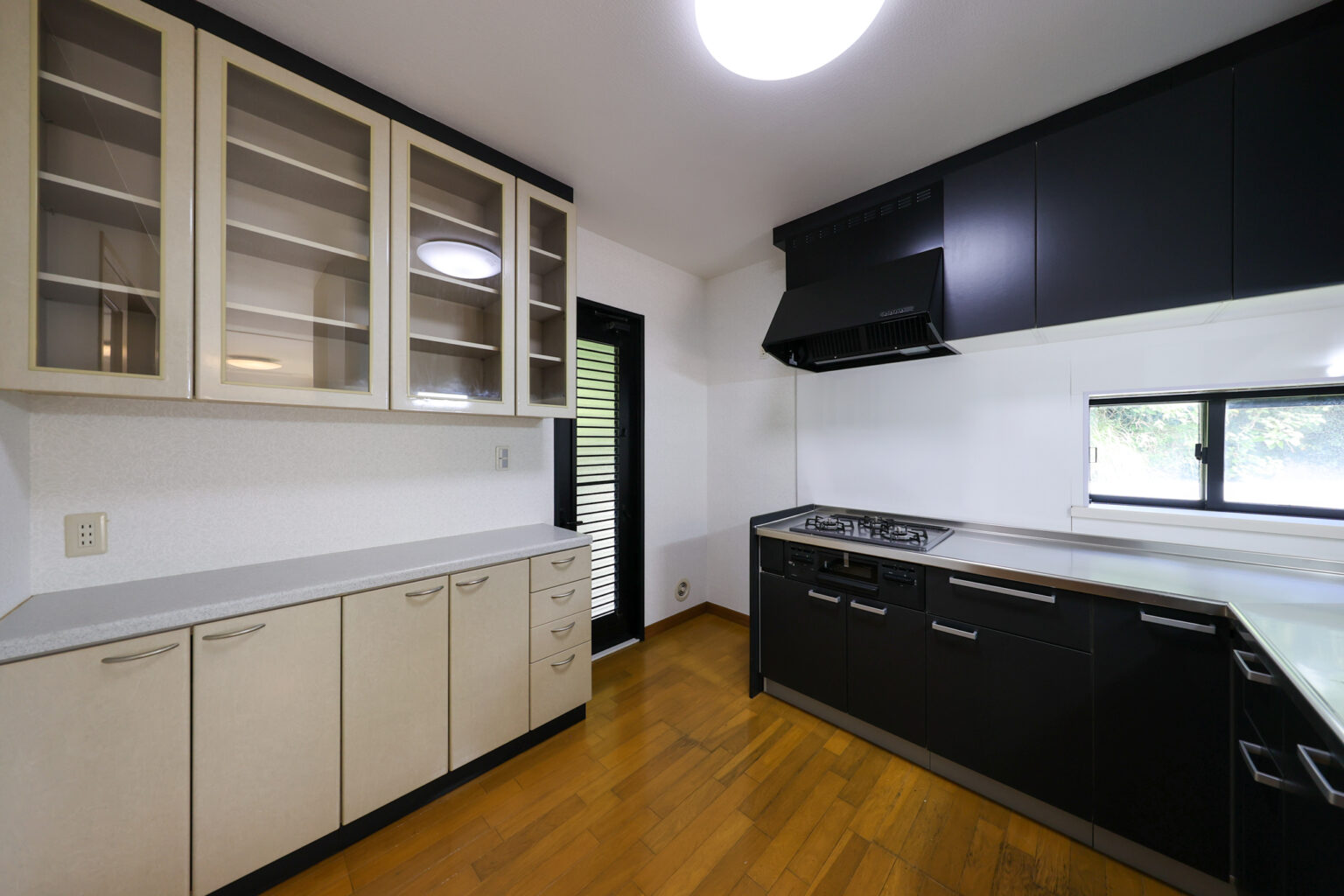 館山市竹原 6LDK 3600万円 | 有限会社みよしヴィラ